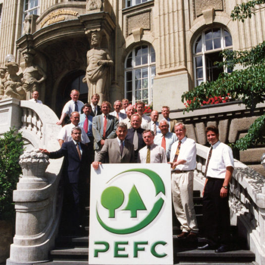 20 Jahre PEFC-Zertifizierung in Deutschland › Print.de