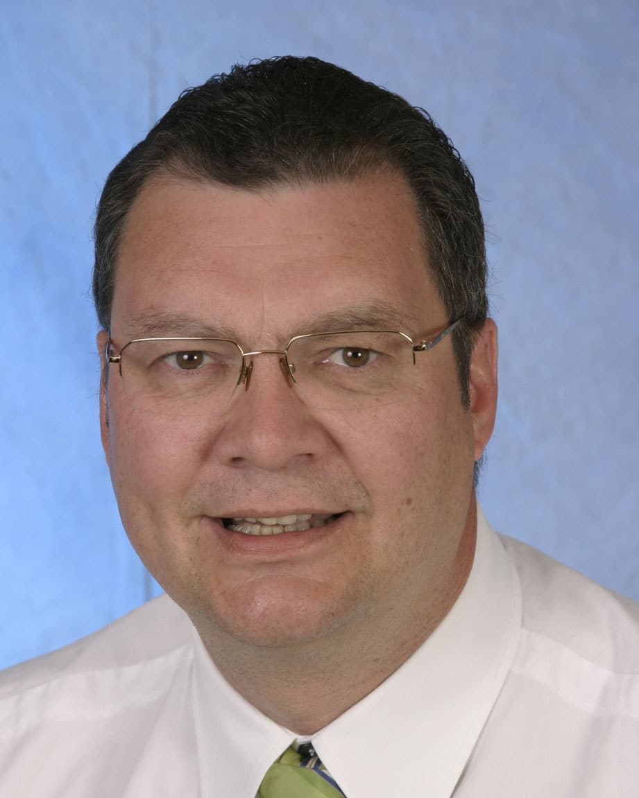 Glanzvoll wie UV-Lack: der Brilliant AmCa 7818-50 › Print.de