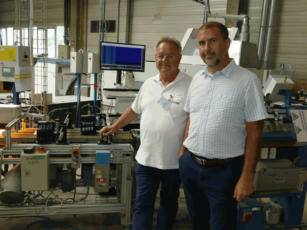 Buskro Quantum und Apollo von brunner im Einsatz bei Paragon in Nýřany ...