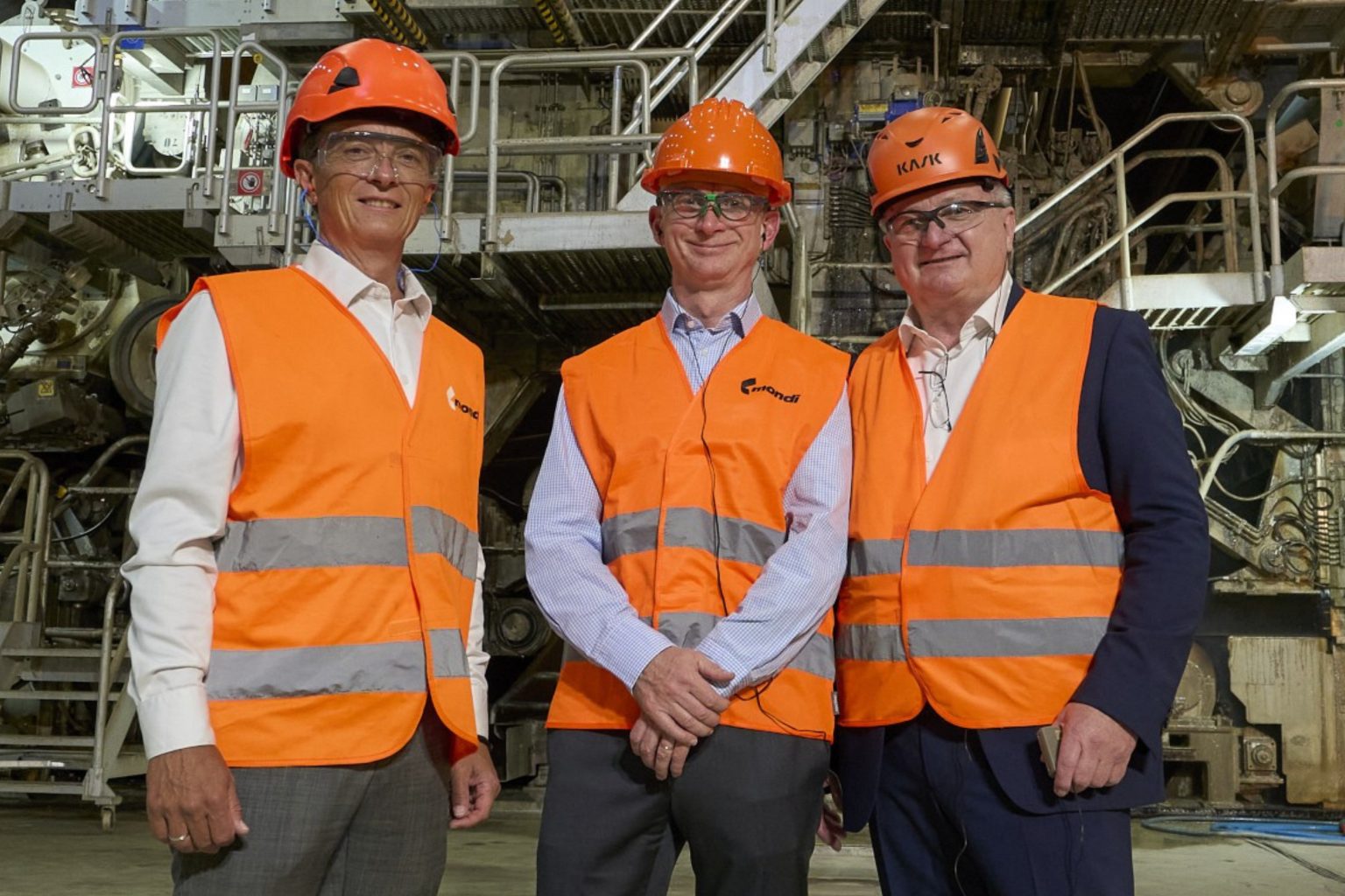 Japan Pulp & Paper übernimmt Inapa Deutschland, Inapa ComPlott und ...